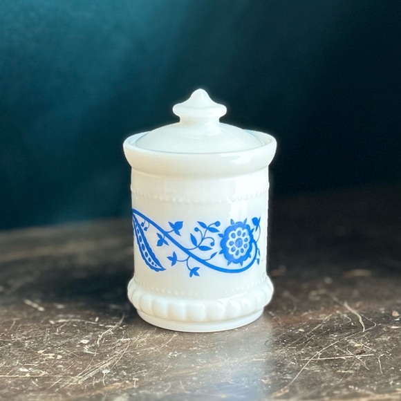 Hazel-Atlas | Kitchen | Vintage Hazel Atlas Sweet Pea Milk Glass ...